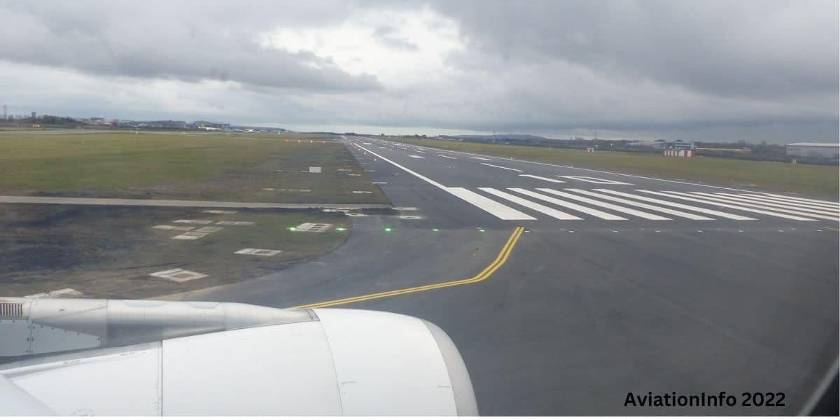 How much does it cost to build a runway? - Aviation Info